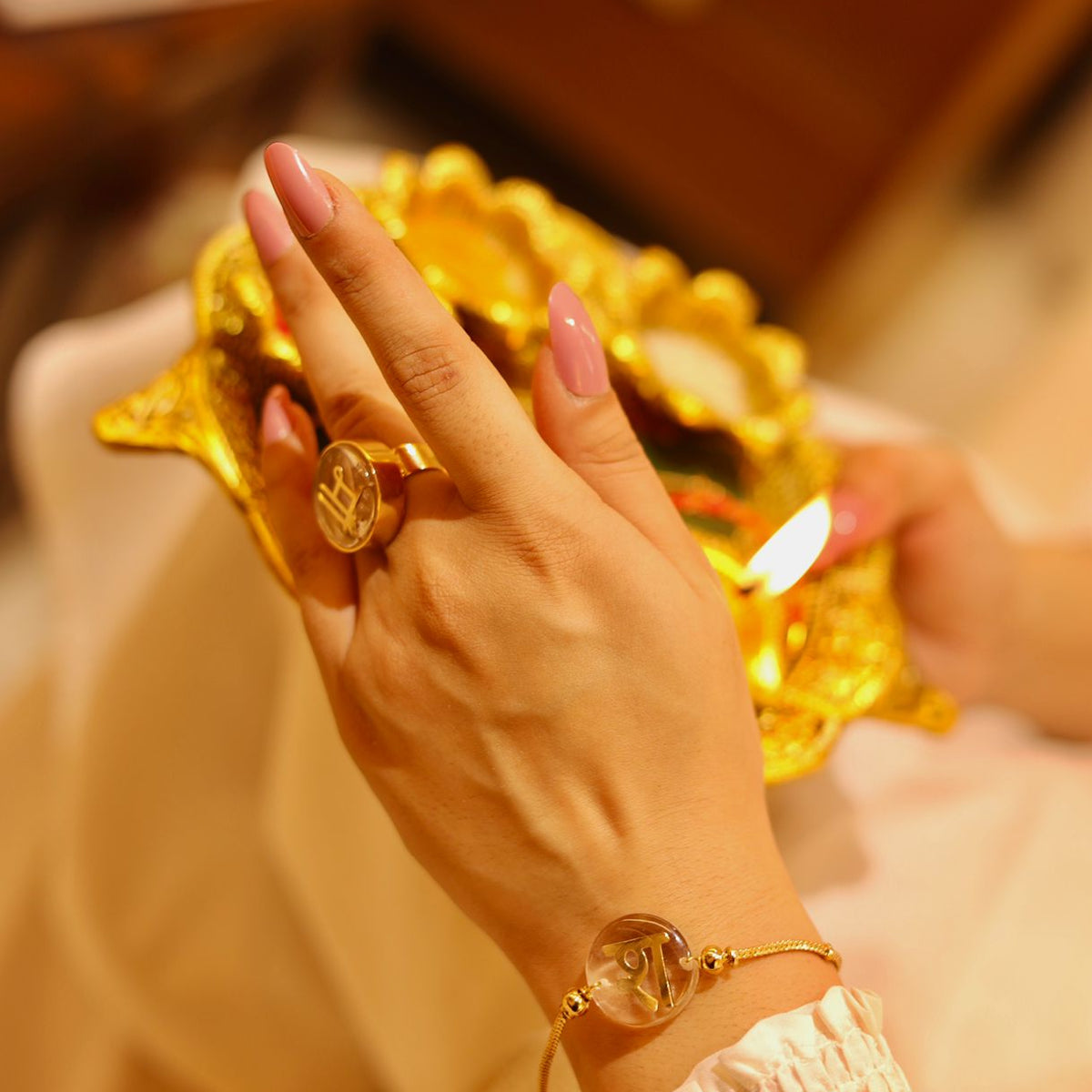 Akshar SOL Ring – Simran Chhabra