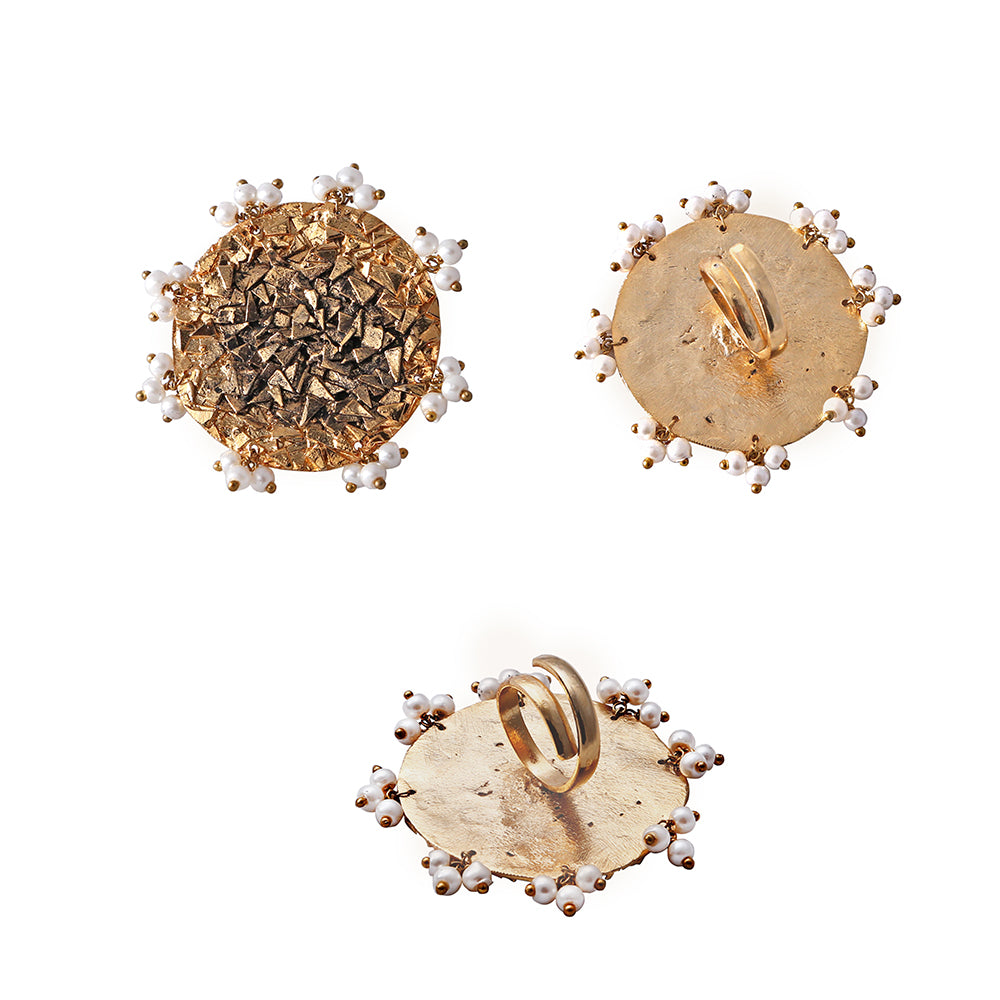 Cracker Traditional Ring – Simran Chhabra